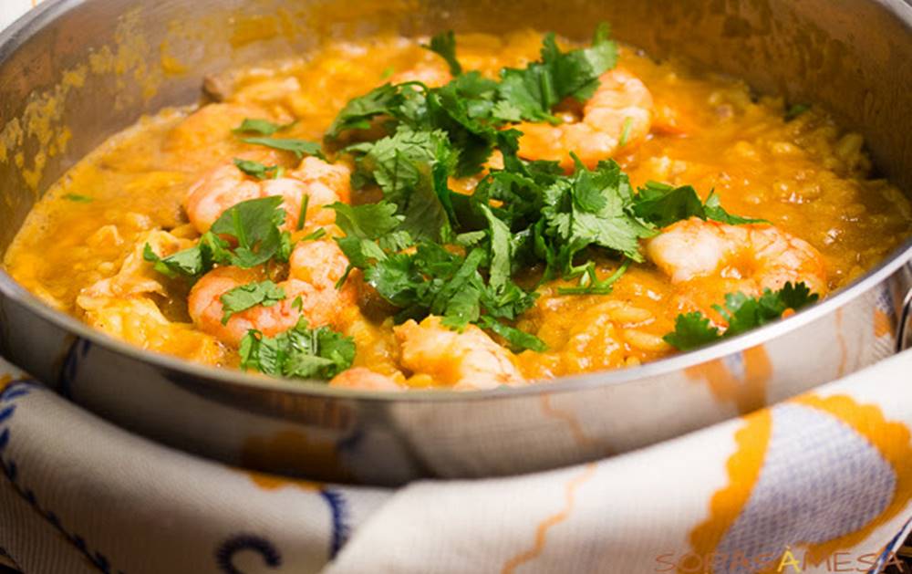 Arroz de Caril com Peixe e Camarão - Receitas Fáceis